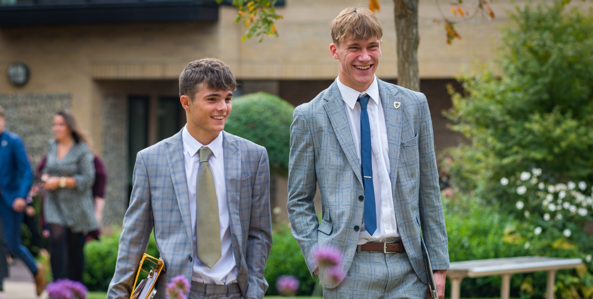 Prospectus and visits | Admissions | Hurst College